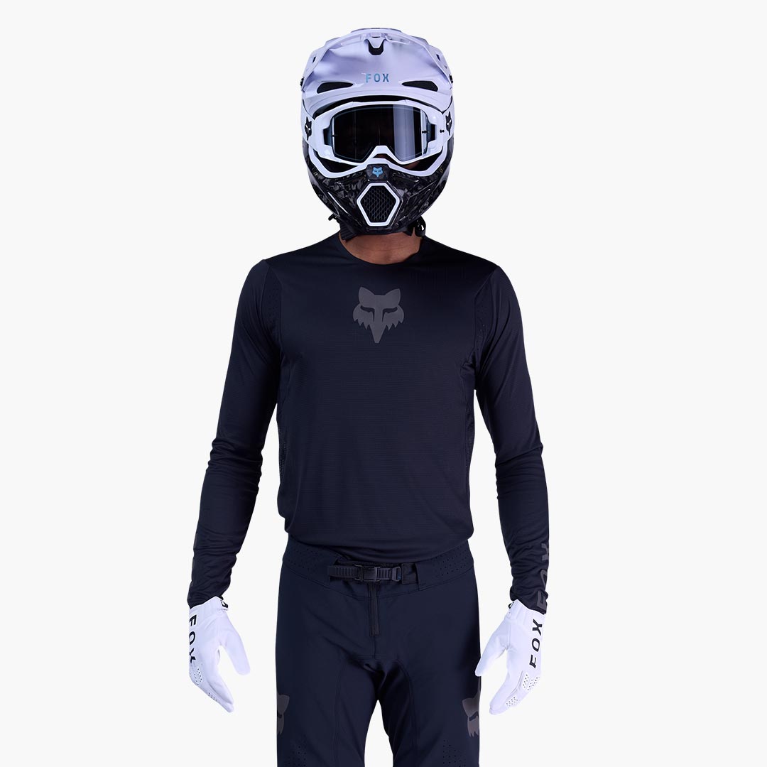 MX26 Flexair Blackout — Black